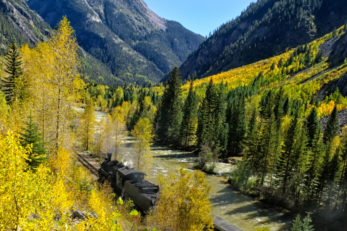Experience Fall Foliage in Durango Like a Local